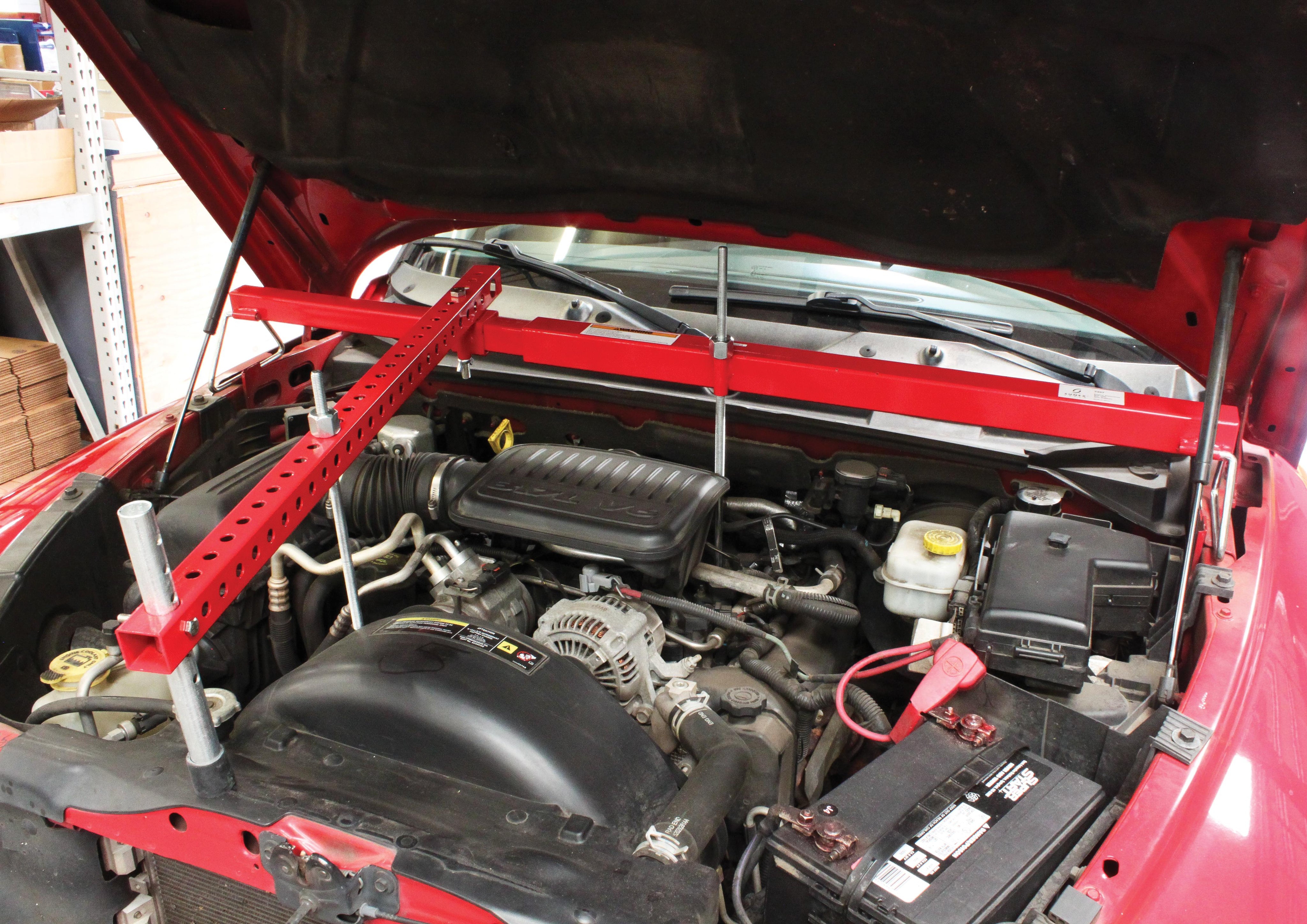 Engine Transverse Bar with Arm Support – SUNEX Tools